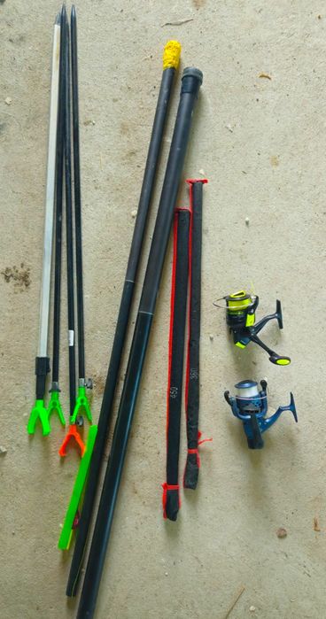 Undite bait caster bete mulinete etc Eforie Nord • OLX.ro