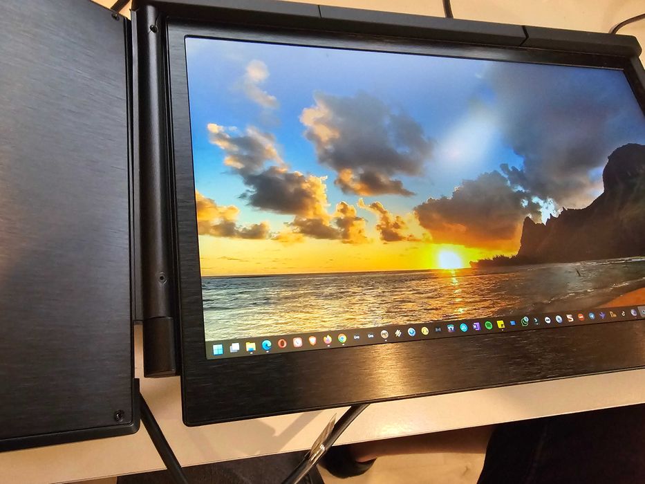 Monitor portabil TeamGee P2 PRO Tri Screen FULL HD IPS Tip C Arad • OLX.ro