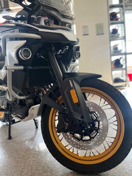 CFMOTO 800MT Explore Edition Chitila • OLX.ro