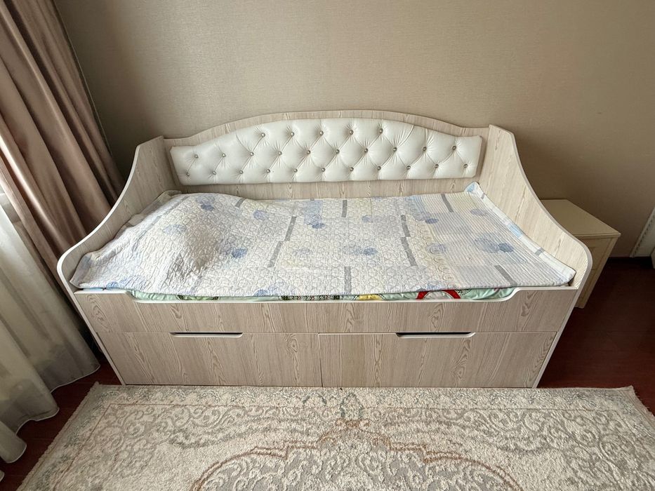 Продаю кровать в хорошем состоянии - Мебель для спальни Караганда на Olx
