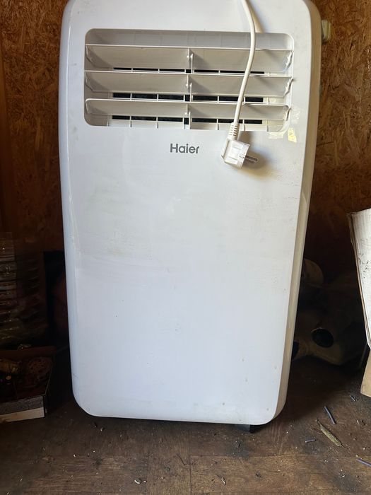 Мобилен климатик Haier AM12AA1GAA – охлаждане/отопление – 12 000 BTU гр ...