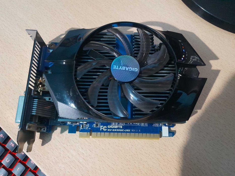 Placa video Gigabyte NVIDIA GeForce GTX 650 OC, 2048MB, GDDR5, 128bit ...