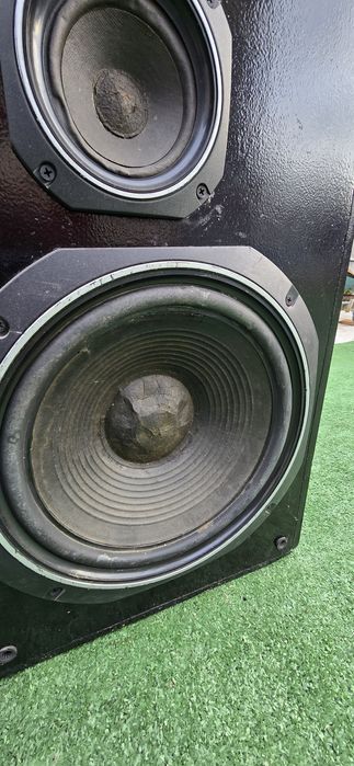 Boxe Meloman romanesti Braila • OLX.ro