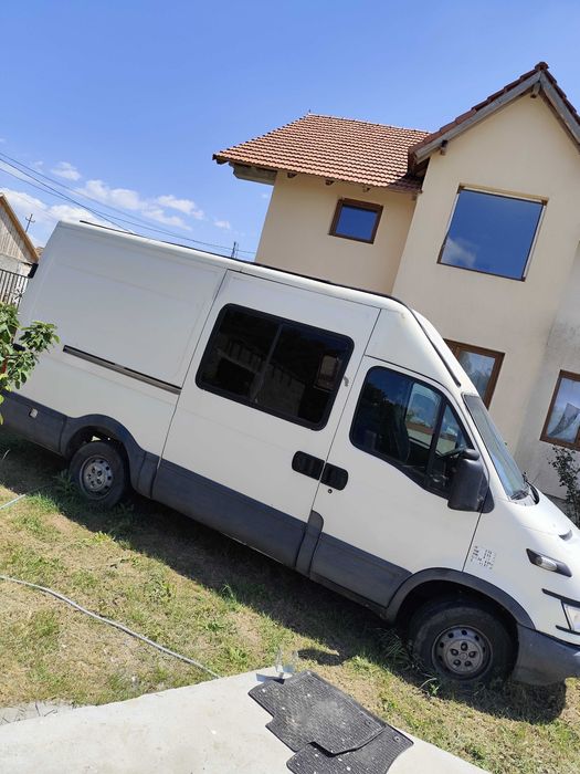 Duba Iveco Daily Vezendiu • OLX.ro