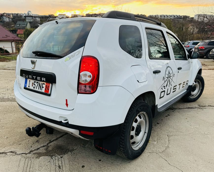 Dacia Duster Adventure Compass 1.5 DCI 110Cp 4X4 An 2013! Iasi • OLX.ro