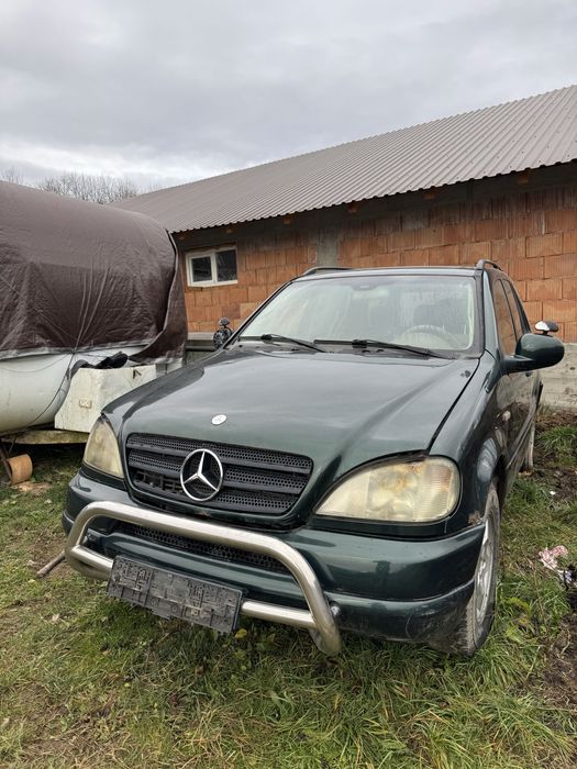 Mercedes-Benz ML 270 cdi w163 Farliug • OLX.ro
