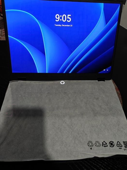 Laptop Legion 5 intel ultra 7, rtx 5060, display oled, 16gb rami ...