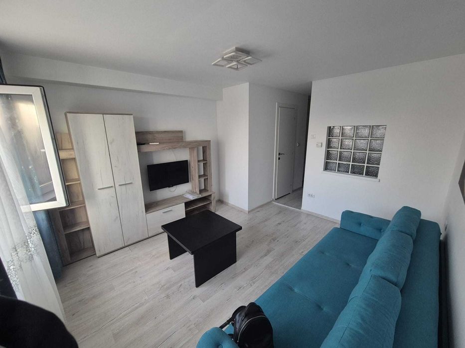 Garsoniera cu o camera Barlad • OLX.ro