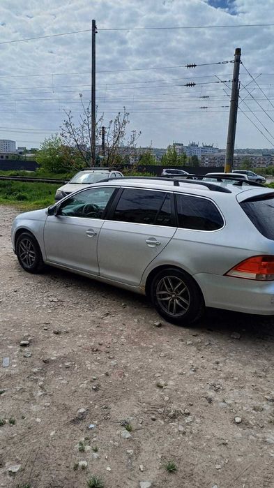 Vw golf 5 break, varianta FULL, an fabricație 2009, km 233750 Iasi • OLX.ro