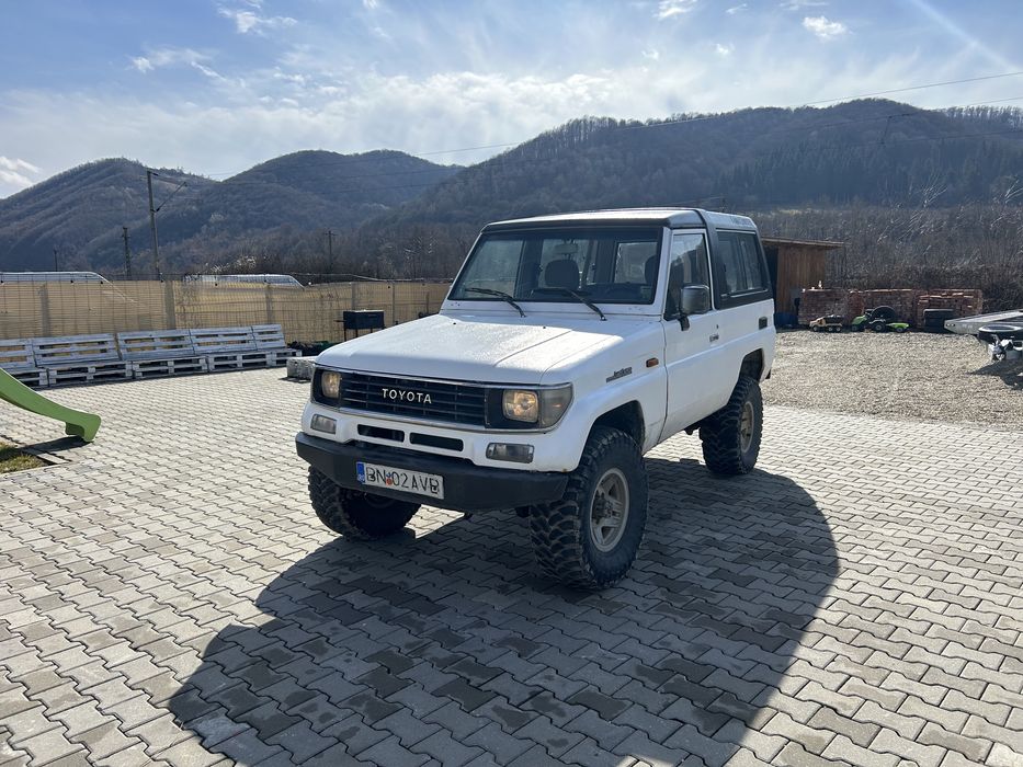 Toyota land cruiser j73 3.0 Nasaud • OLX.ro