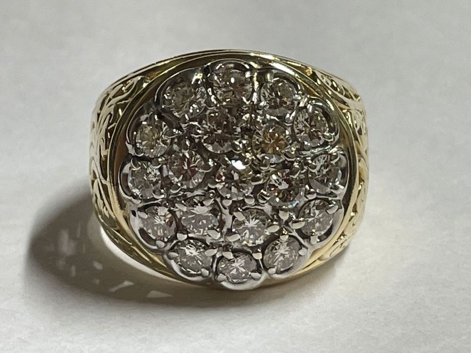 Inel cu diamante Alba Iulia • OLX.ro