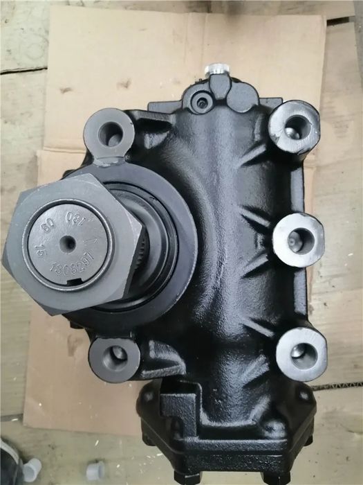Caseta directie Volvo 8x4 FMX FM FH 8x4 Bucuresti Sectorul 1 • OLX.ro