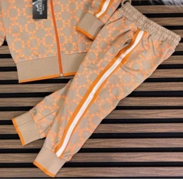 Treninguri copii Hermes,model unisex,sezonul rece,mărimi diverse ...