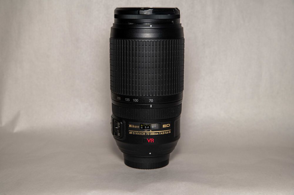 Обективи Nikkor Af S 70 300mm F4 5 5 6 Ed Vr и 50mm F1 8d гр София Горубляне • Olx Bg