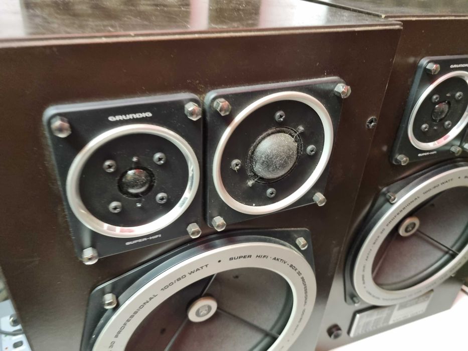 Boxe Active Grundig Super HIFI Aktiv Box 30 100W Arad • OLX.ro
