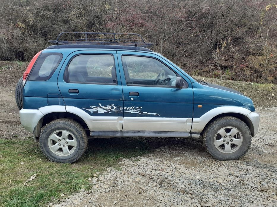 Daihatsu Terios 2002 1,3 benz 4x4 Baciu • OLX.ro