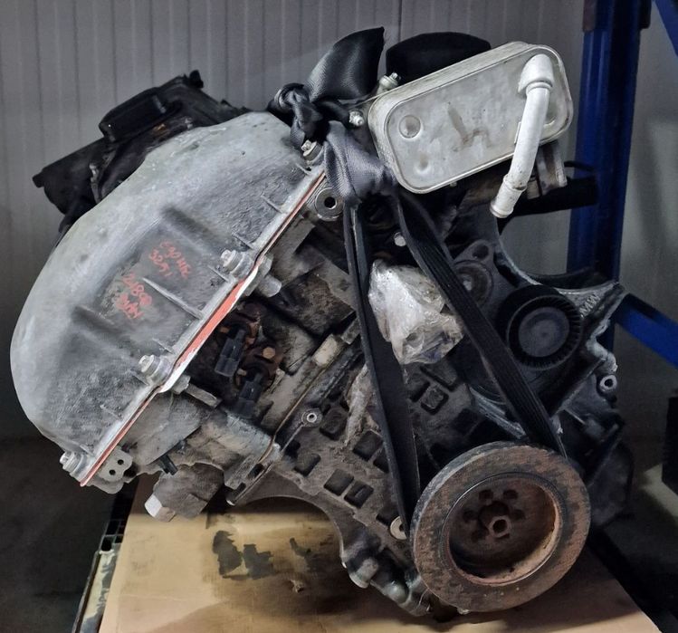 Motor bmw e90 e91 e92 e93 n52 b25b 325i benzina Craiova • OLX.ro