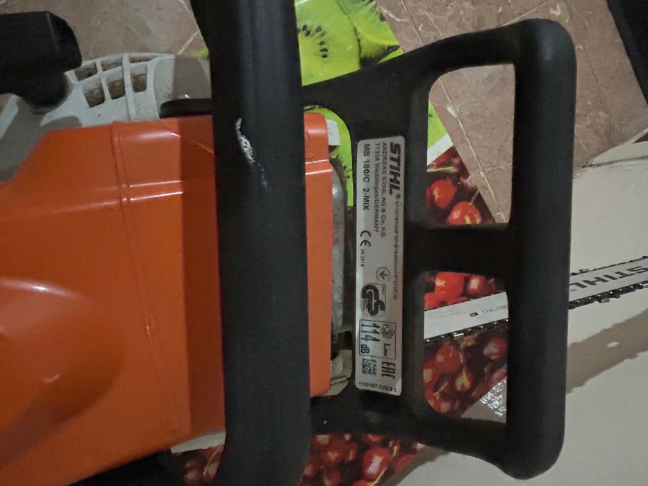 Motofierǎstrǎu Stihl 180 MS Petrila • OLX.ro