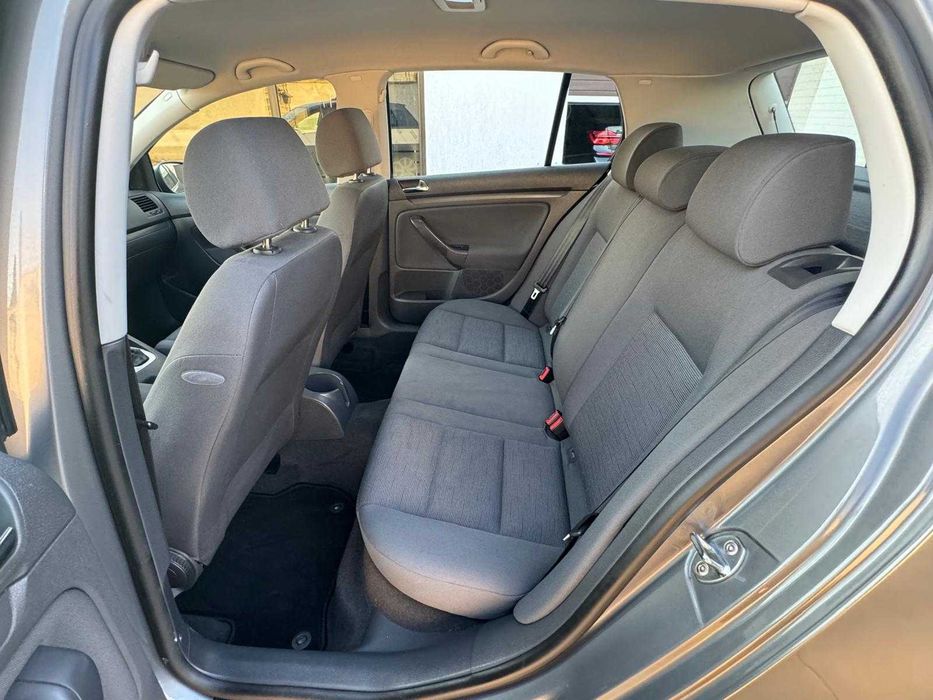 Vw Golf 5 Automat! Tecuci • OLX.ro