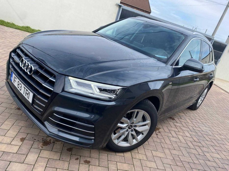 Audi Q5 55 TFSI E 68.000 km Hibrid Plug In 367 CP tinuta in garaj ...