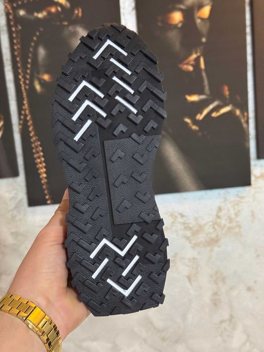 Adidasi Barbati Lacoste Black & White! Iasi • OLX.ro