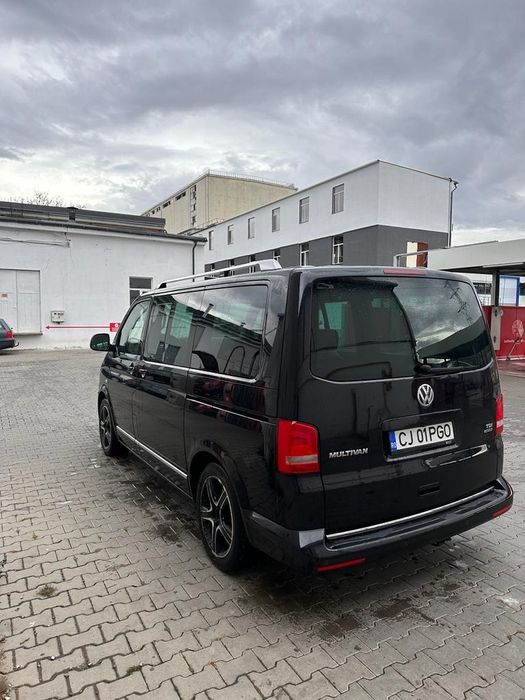 VW Multivan Exclusiv T5 an 2013 Baciu • OLX.ro