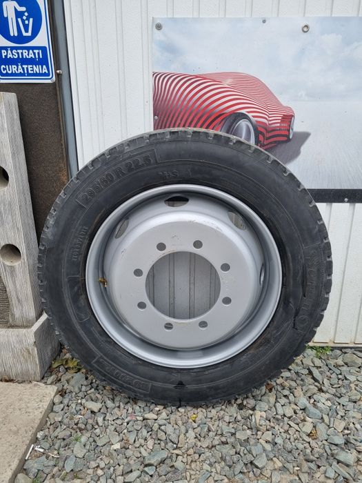 Jante noi tubeles remorca 8 prezoane 825 R20, 900 R20 Ovidiu • OLX.ro