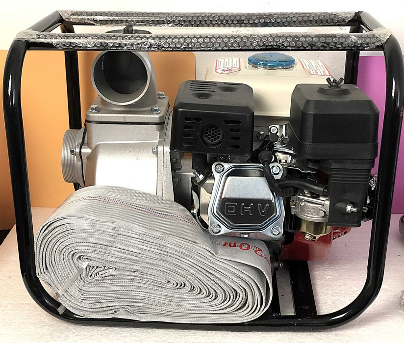Motopompa 3" + 20m furtun, motor 6.5CP, debit 1000L/min Oradea • OLX.ro