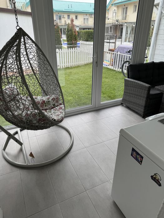 Vila tip N,terasa,curte. Complex Cosmopolis Stefanestii de Jos • OLX.ro