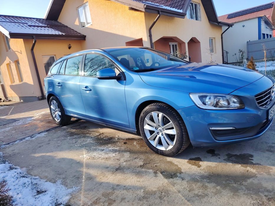 Volvo v60 an 2014 Iasi • OLX.ro