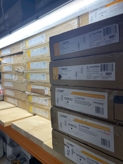 Nou Chief LSM1U Suport de televizor profesional Agnita • OLX.ro