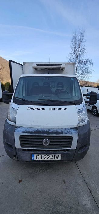 Vand masini frigorifice Cluj-Napoca • OLX.ro
