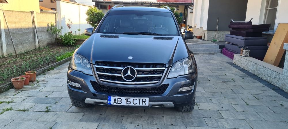 Mercedes ML 300 CDI Sebes • OLX.ro