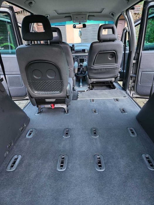 Vw sharan 2009 4x4 model deosebit 6 locuri 6 geamuri electrice, etc. Resita • OLX.ro