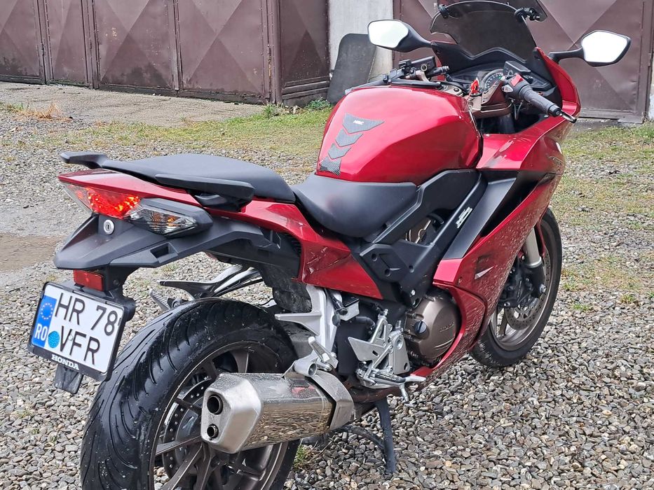 HONDA VFR 800 2017 Miercurea-Ciuc • OLX.ro