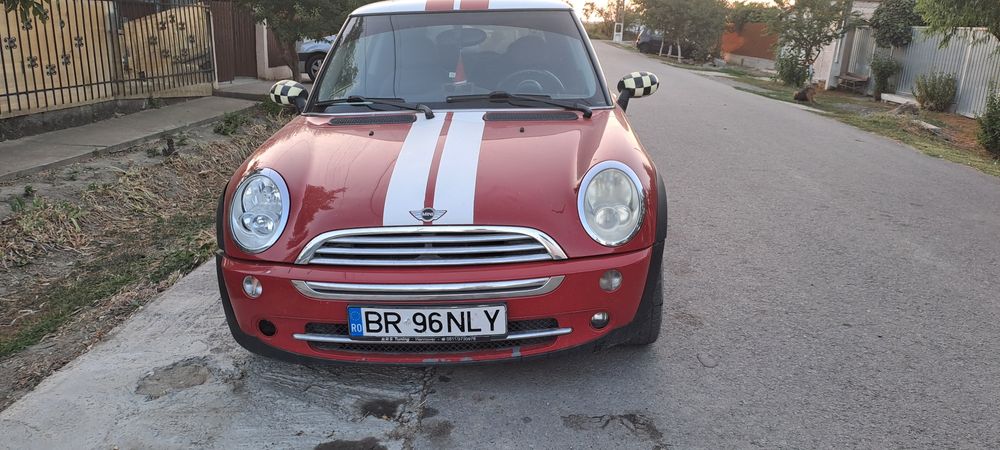 Mini couper R50 2005 Vadeni • OLX.ro