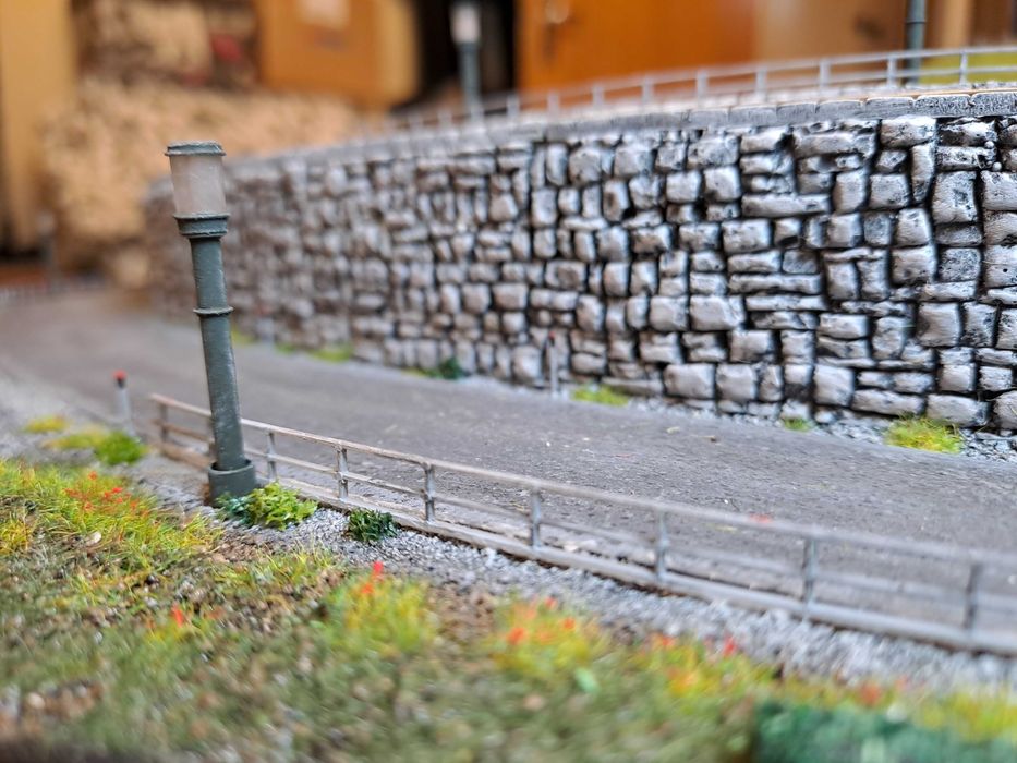 Trenulet electric diorama scara N 1:160 Bucuresti Sectorul 5 • OLX.ro