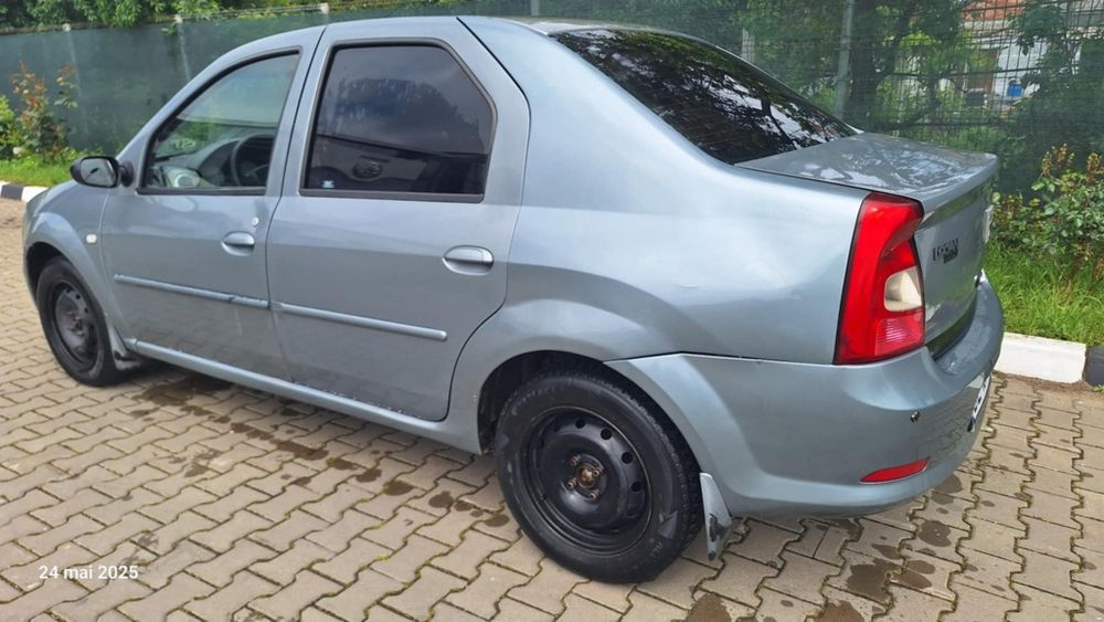 Logan facelift 1.6 benzina + GPL Bacau • OLX.ro