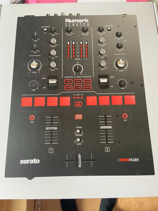 Numark Scratch Mixer DJing + Decksaver - Състояние равно на ново гр ...