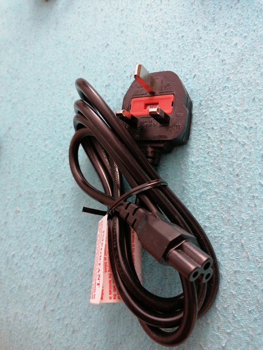 Cablu HDMI, VGA, Serial, Molex, DisplayPort, RS-232, RJ45, ATX 24 pin ...