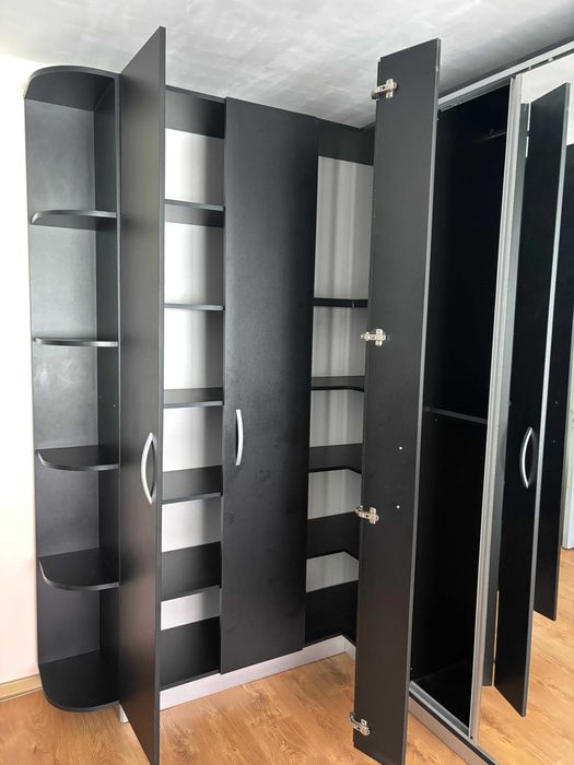 Dulap / dressing negru MDF de colt Sibiu • OLX.ro