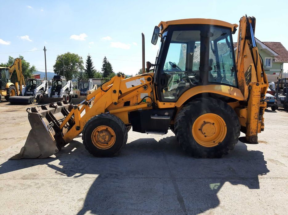 Buldoexcavator JCB 3CX , 2004 Negresti-Oas • OLX.ro