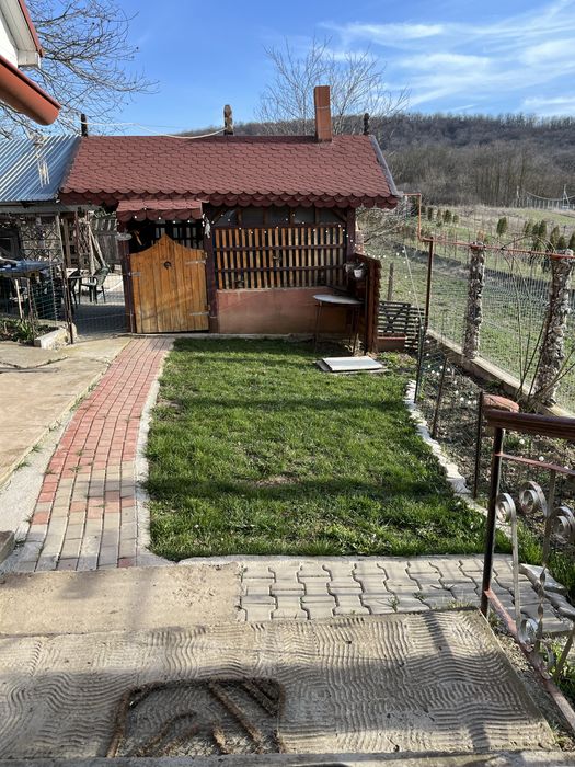 Casa de vanzare Traian Bacau • OLX.ro