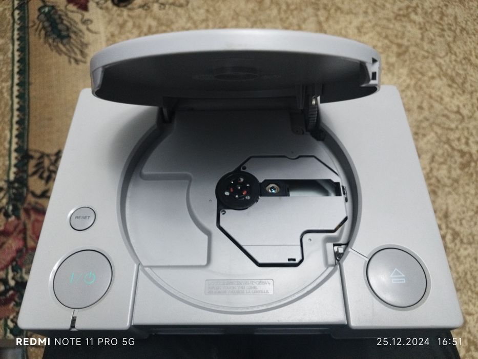 PlayStation 1 FAT model 7002: 200 000 сум - Приставки Ташкент на Olx