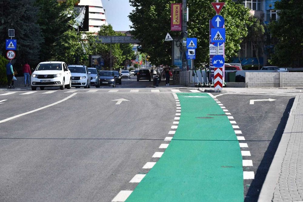 METRO Militari 60mp utili LANGA ballroom Militari Residence Chiajna ...