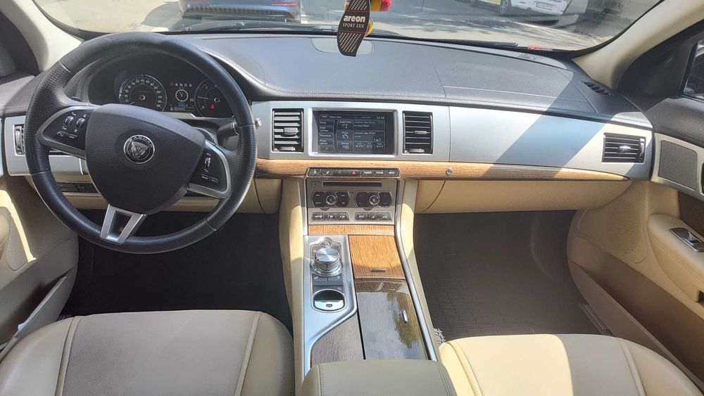 Jaguar XF 2.2 Diesel Automata Bucuresti Sectorul 4 • OLX.ro