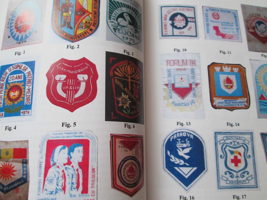 Carte Catalog, Insigne si Medalii de Pionieri, Radu Tabara. Vol. 1 + 2 ...