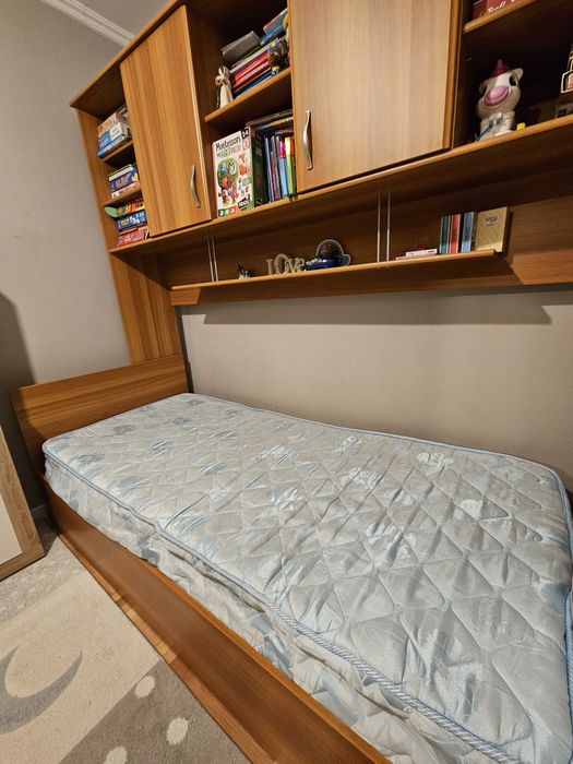 Dormitor biblioteca, birou, dulap, pat de 1 persoana Pitesti • OLX.ro