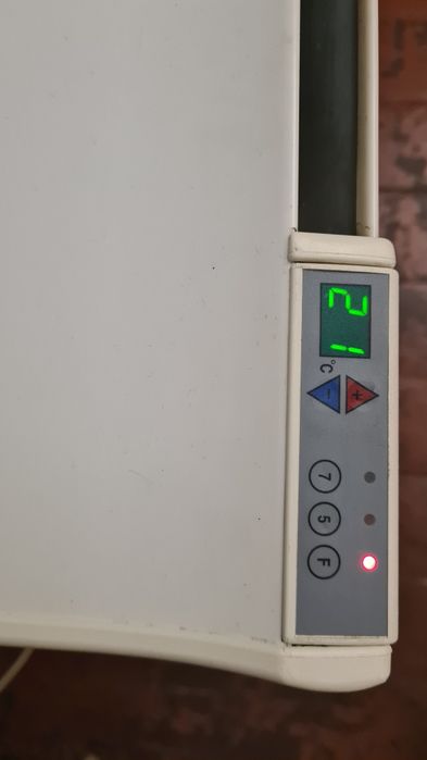 Продавам норвежки конвектор Adax Glamox 2000 W гр. Русе Център • OLX.bg