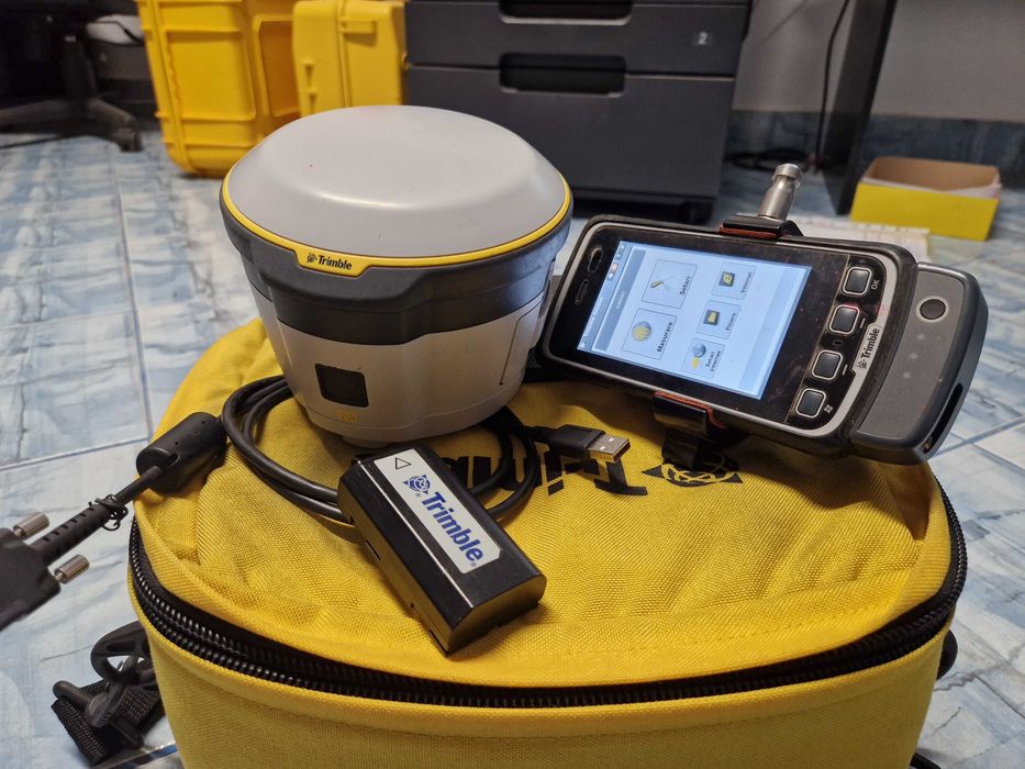 Vand Receptor GNSS Trimble R2 Alesd • OLX.ro